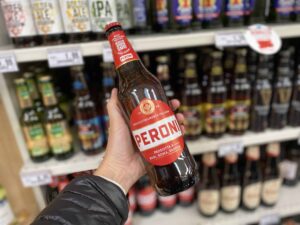 Top 10 ITALIAN BEER BRANDS + Pronunciations - Getting To Know Italy